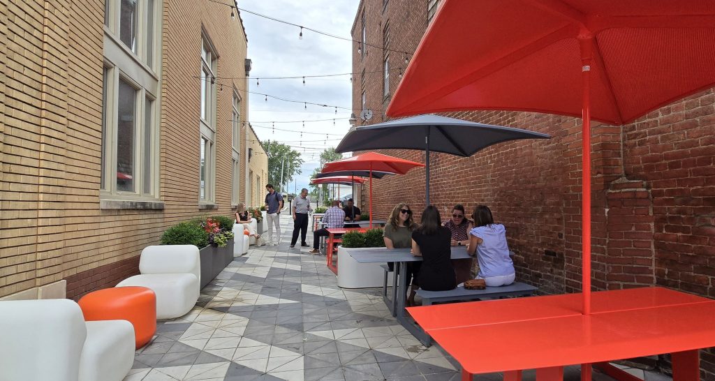 READI 1.0 Project: Alley Activation Project in Huntingburg » Regional ...